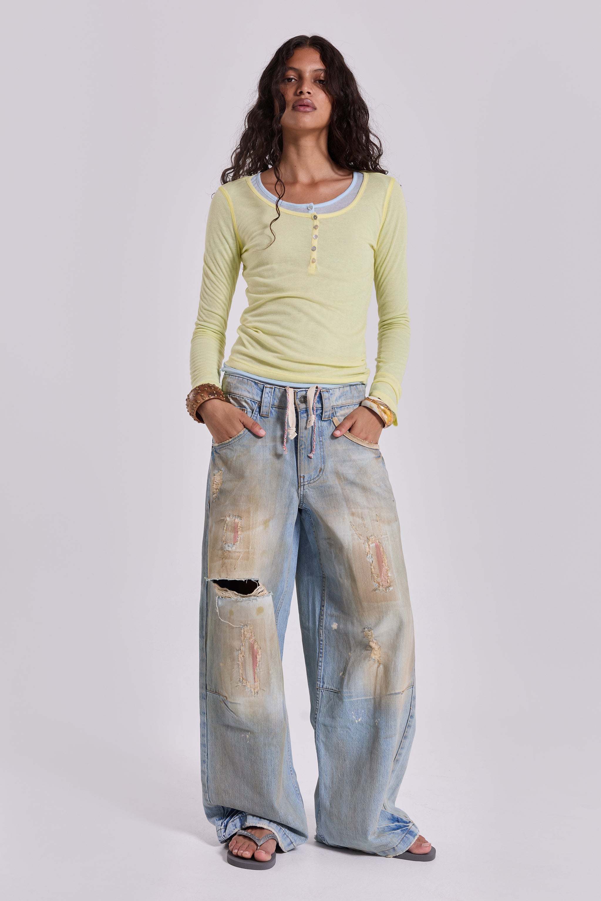 Reef Dirty-Wash Colossus Jeans | Jaded London | Clothing